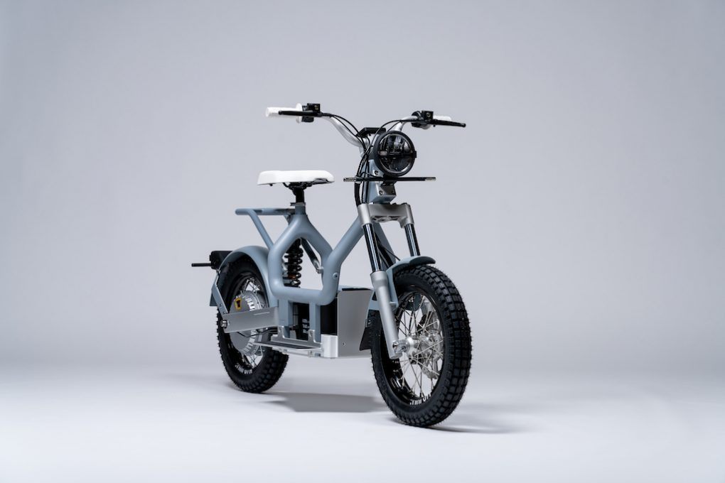 Svenska Cakes nya elmoppe är storstadspendlarens våta dröm