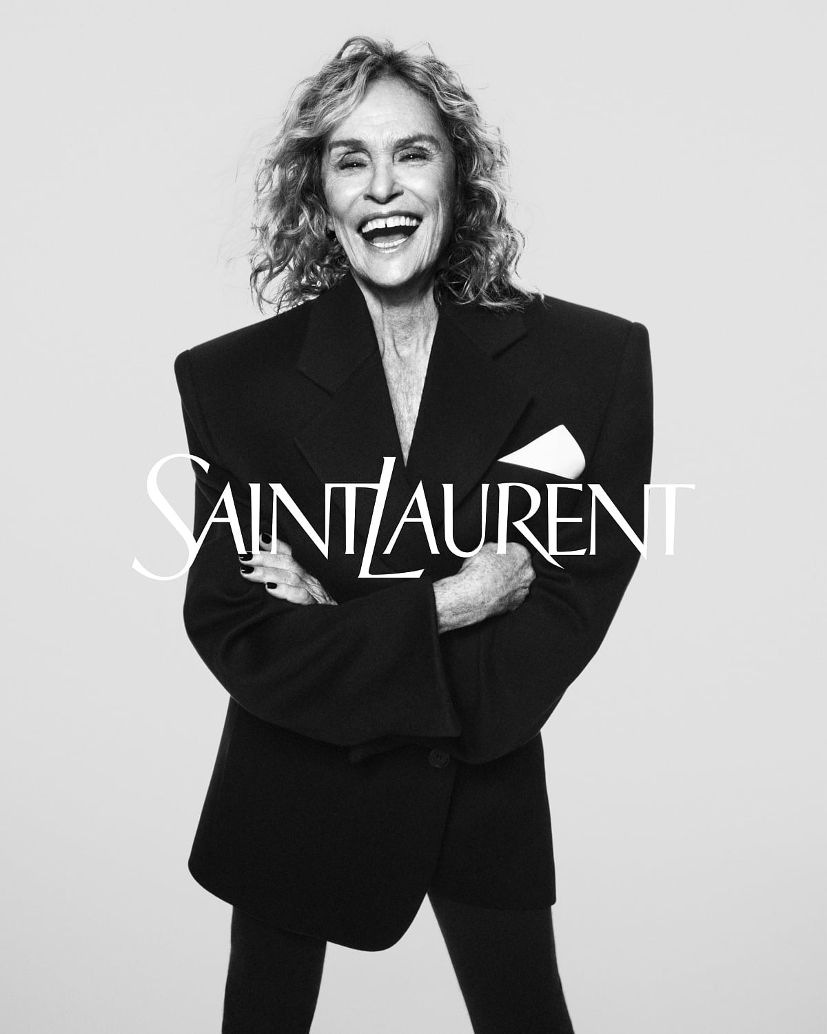 Saint Laurent visar att stil inte har ålder när 79-åriga legendaren ...